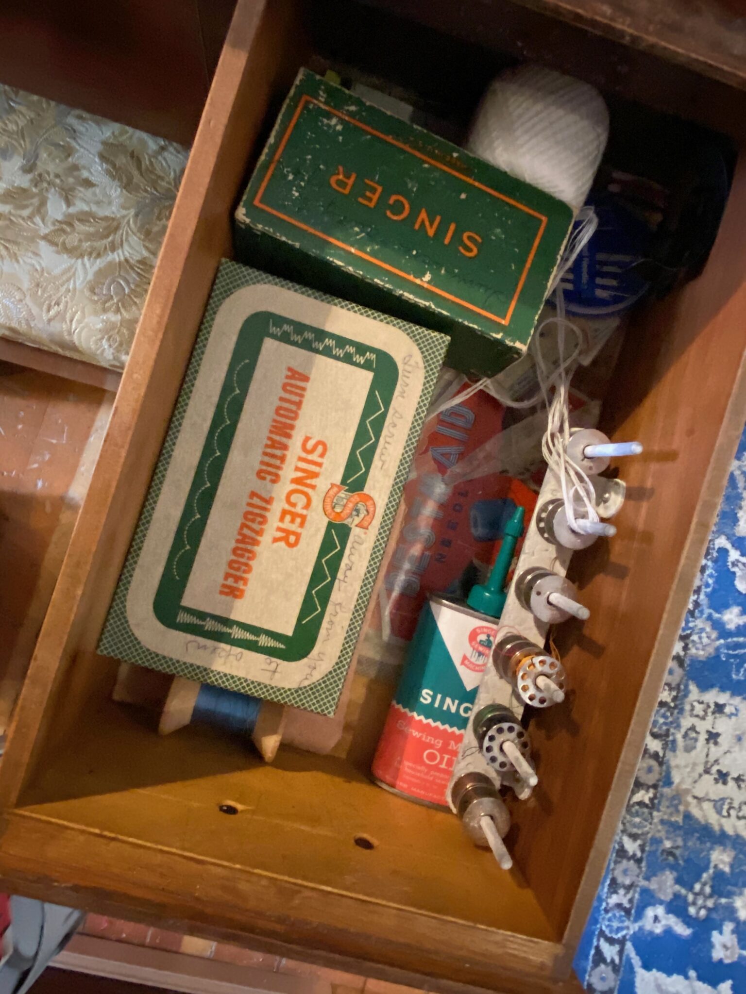 Is your grandmother's sewing machine dangerous? 1948 Singer Sewing ...